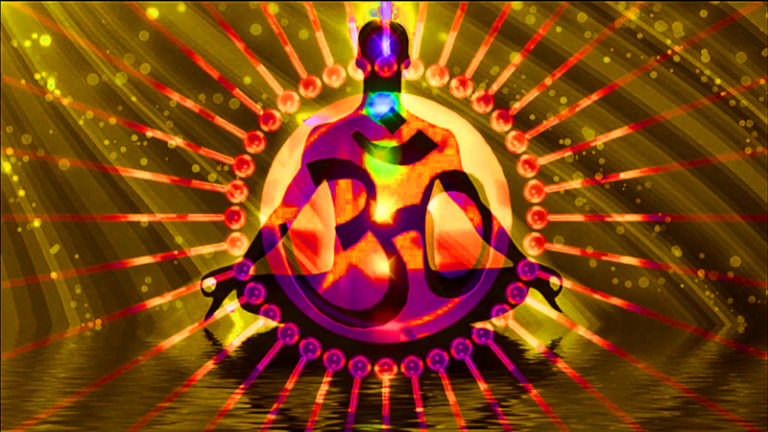 Golden Ray Energy of Soul Chakra brings physical man to I AM awareness